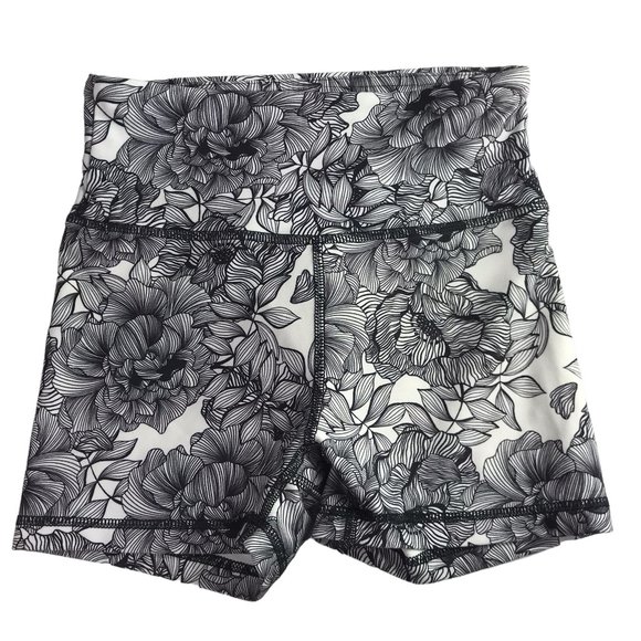 Balance Collection | Shorts | Balance Collection Athletic Bike Shorts ...
